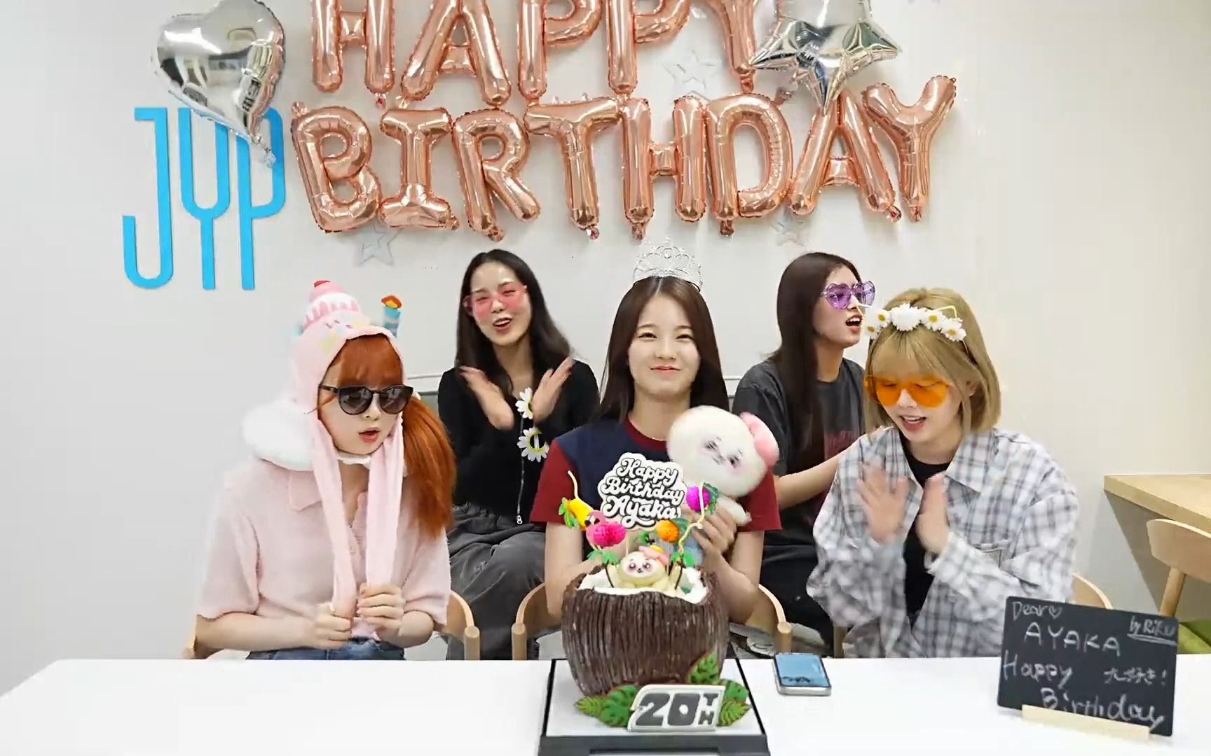 HAPPY AYAKA NiziUth DAY🤍 June 20 (YouTube Live) - BiliBili