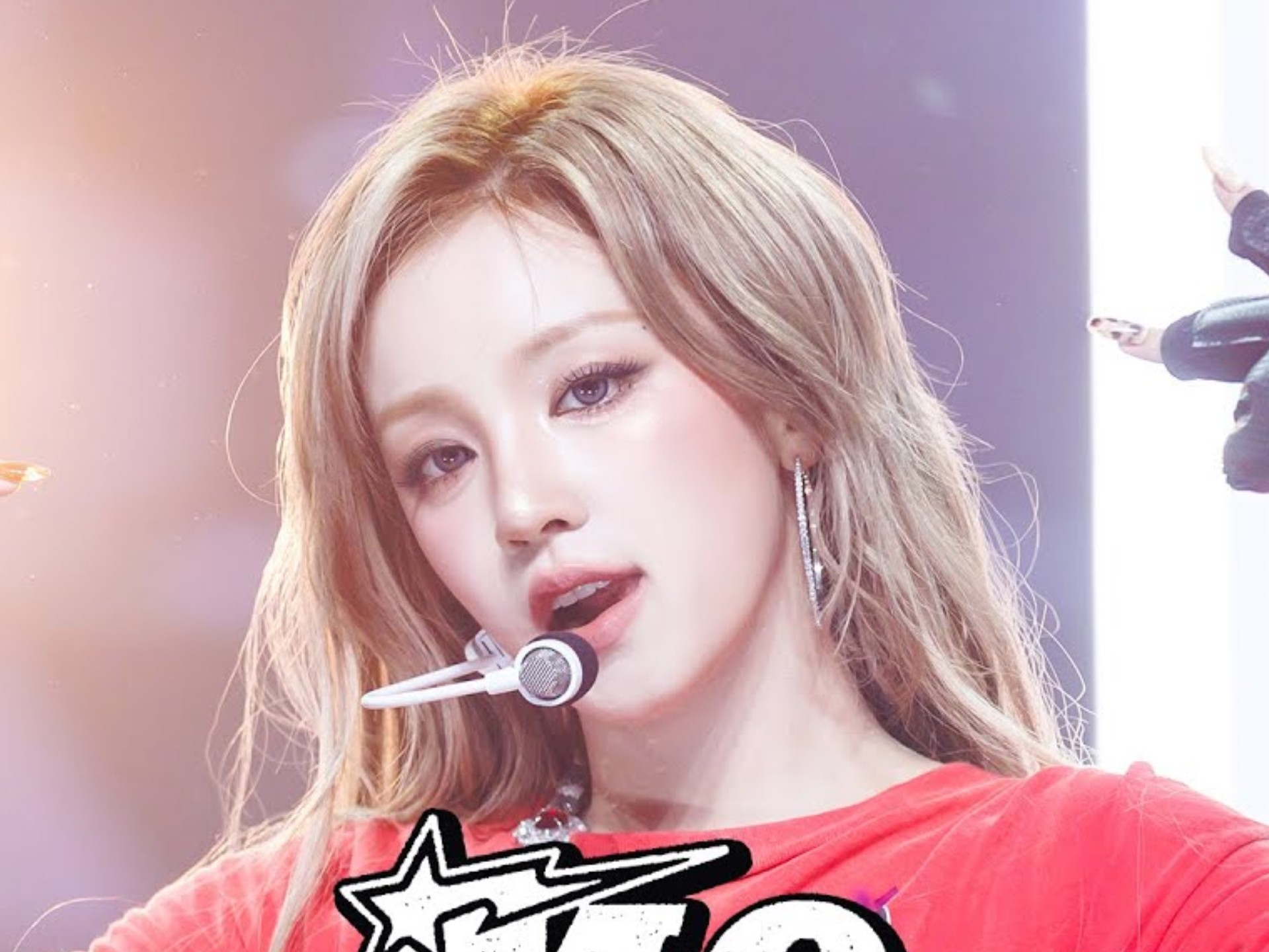 Song Yuqi “M.O.” Debut Pertama di Panggung Promosi 250918 - Bstation