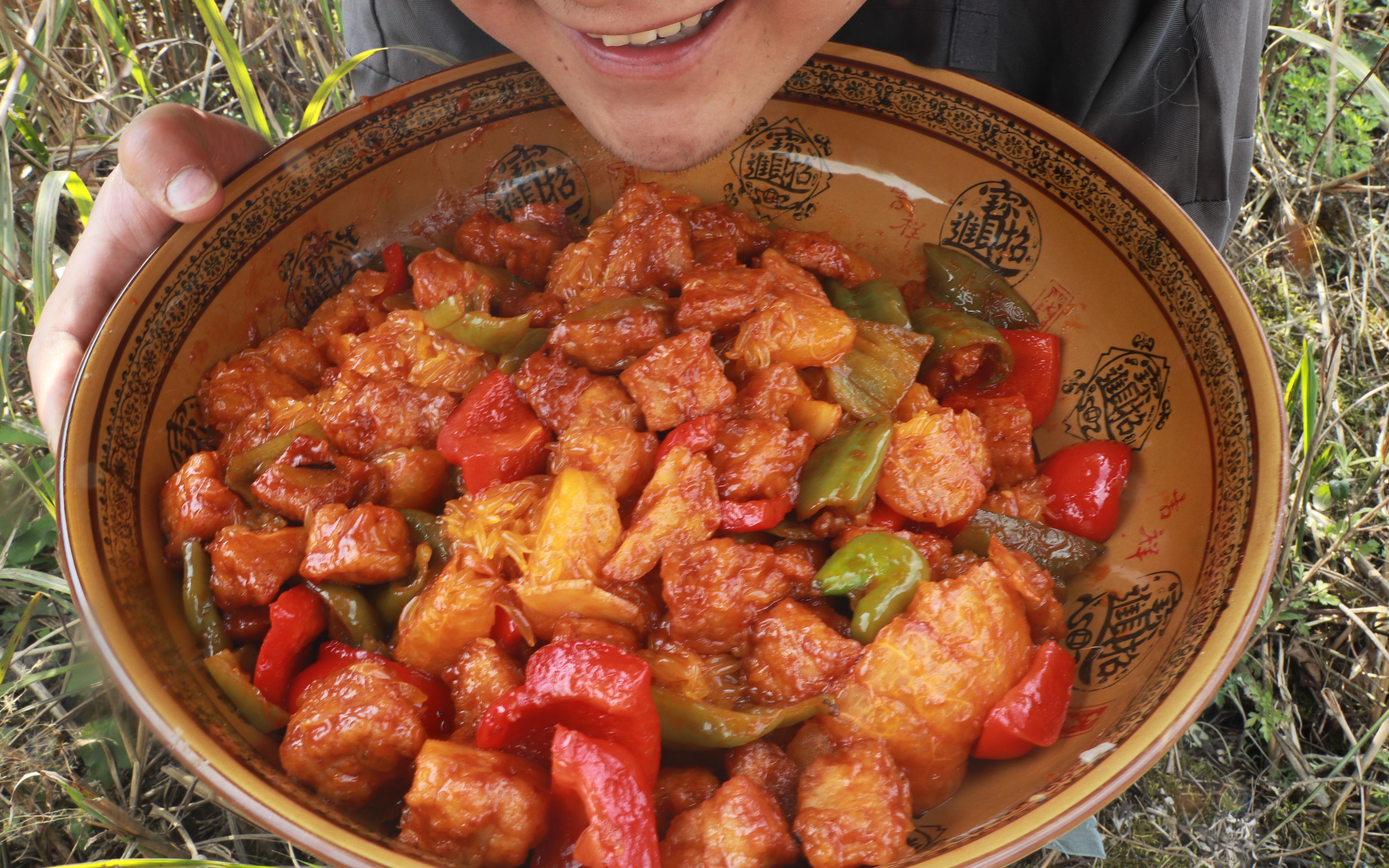 [Yam Video] This guy makes sweet-and-sour, appetite-boosting Glutinous ...