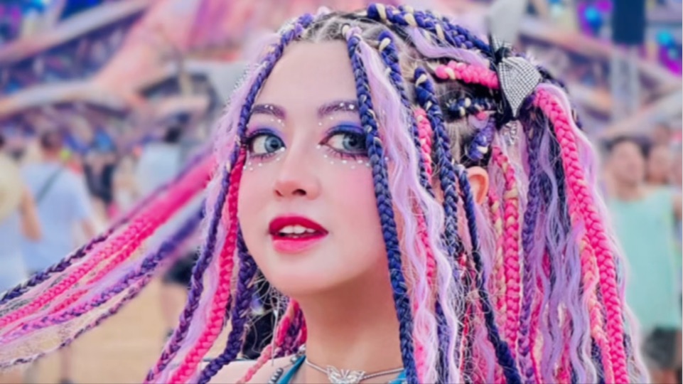 Glowup go crazy - BiliBili