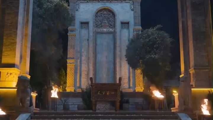 ขอทานผู้ขอแต่งงานกับเทพธิดาแห่งยุทธภพถูกคนดูแคลน ใครจะรู้เขาคือจอมรบ ...