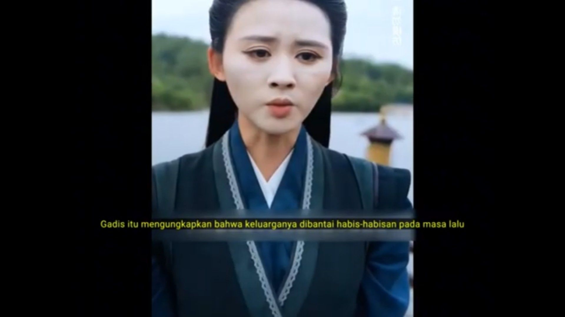 Gadis yang kabur-tahun lalu dan secaraajaib selamat bersembunyi di pegunugan menunggu ke ...