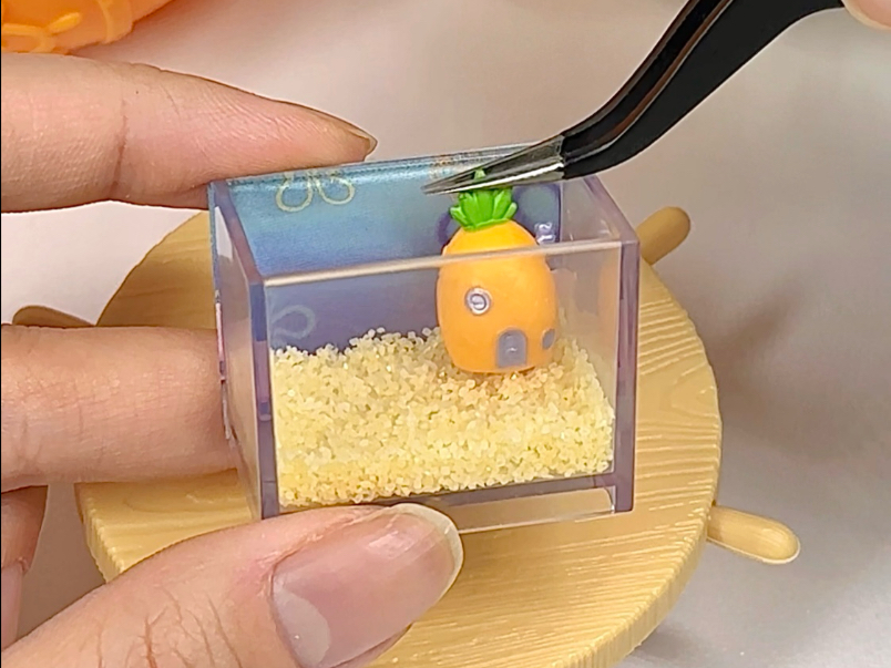 DIY Mini Pineapple House! SpongeBob Collaboration Toy Ball – Episode 2 ...