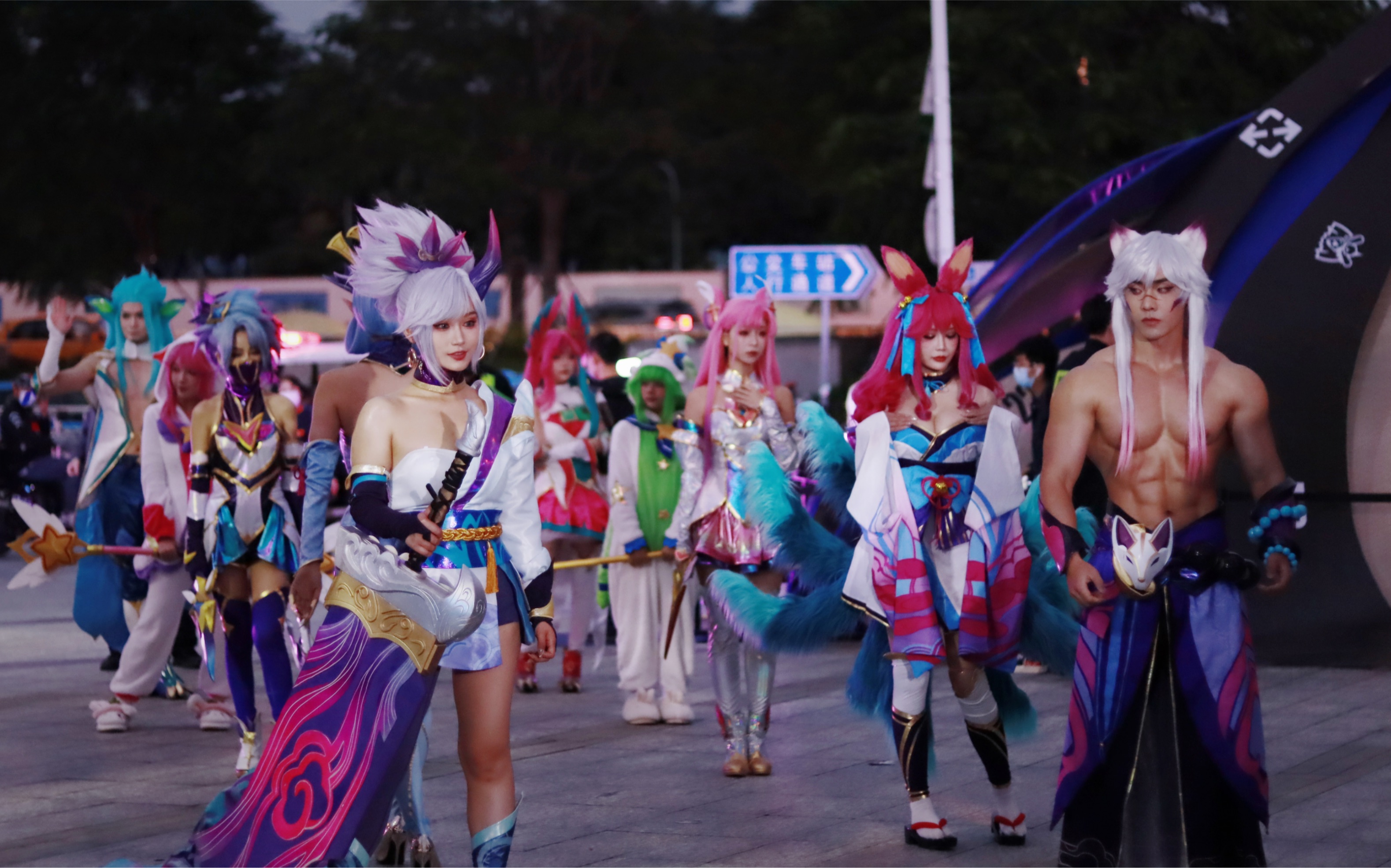 [LOL S12 Carnival Cosplay Parade] Ultra-Clear Close-Ups of Every ...