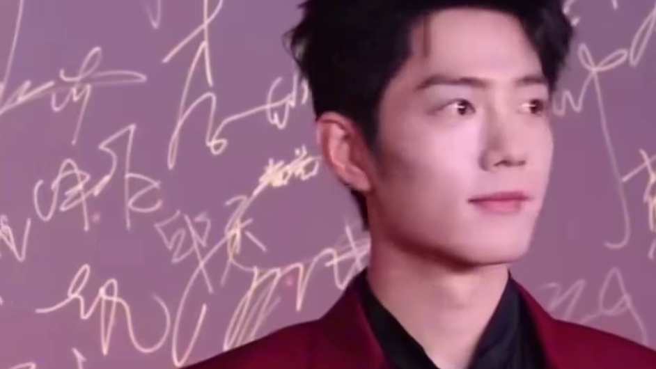 [Full version of Xiao Zhan's red carpet appearance] So funny!!! Host: "A teacher is so charming ...