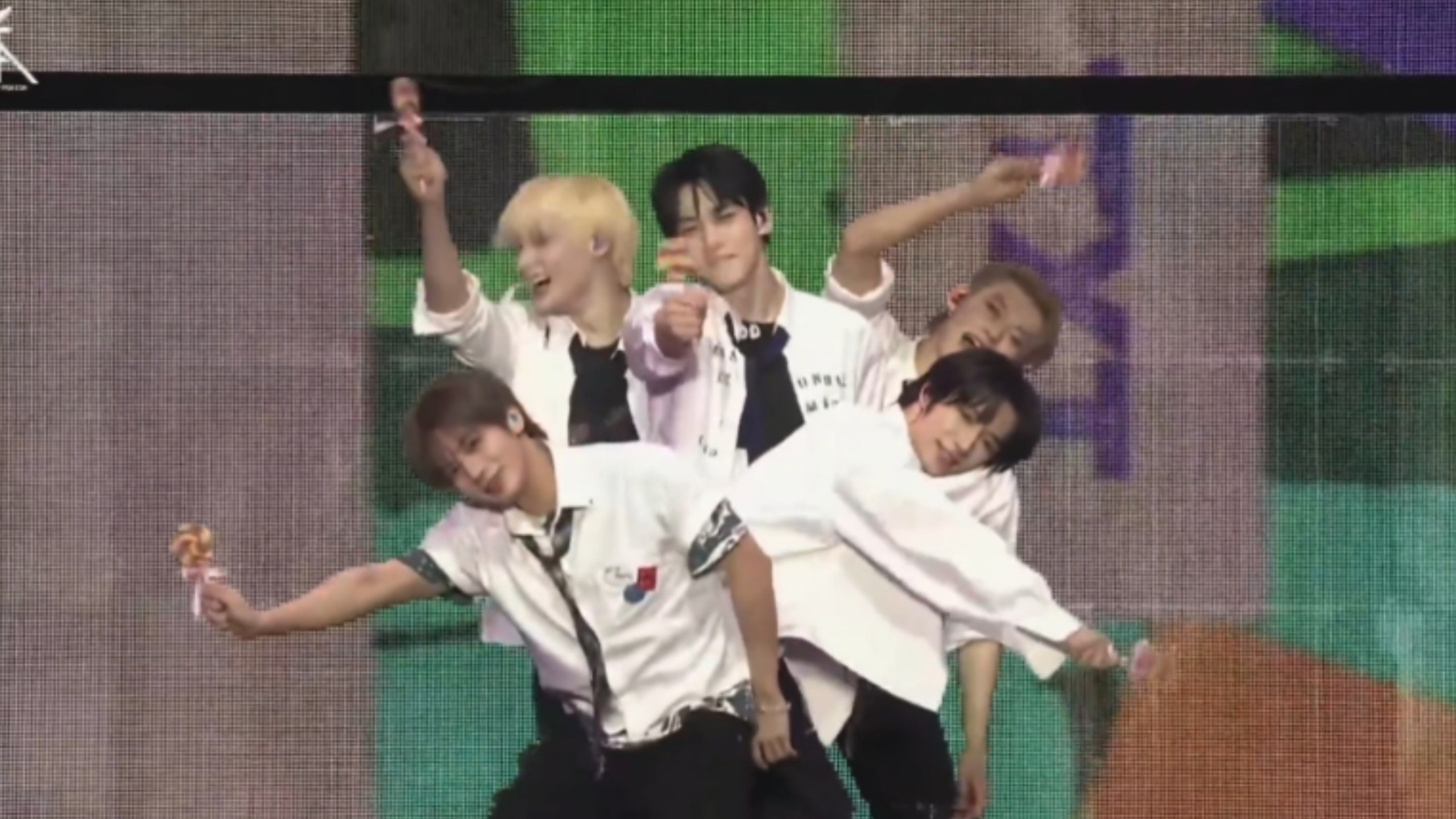 TXT’s dance video for “Girls’ Generation – Kissing You” has been ...