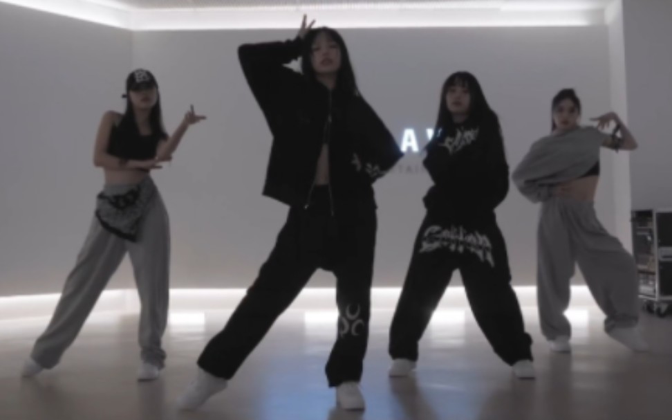 Brave Brothers’ New Girl Group Candy Shop Drops Debut Teaser! - BiliBili