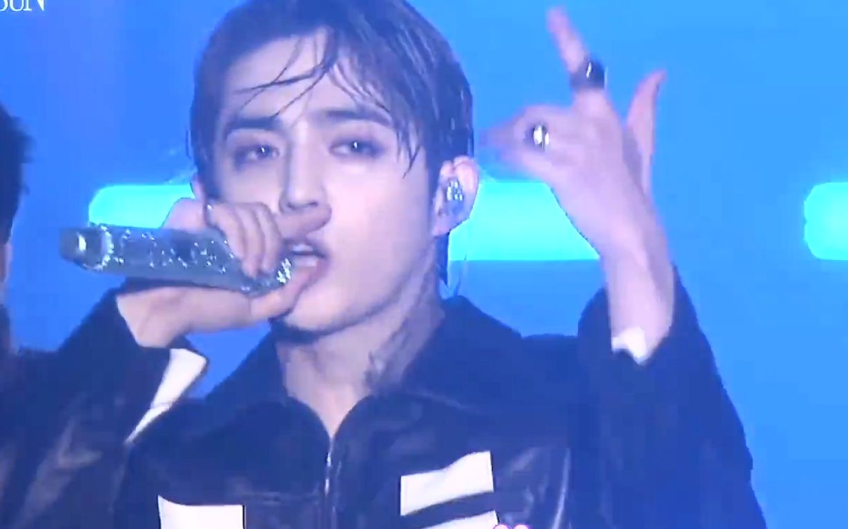 SEVENTEEN Concert: Black Bubbles Squad Slays “Game Boy” + “Back It Up ...