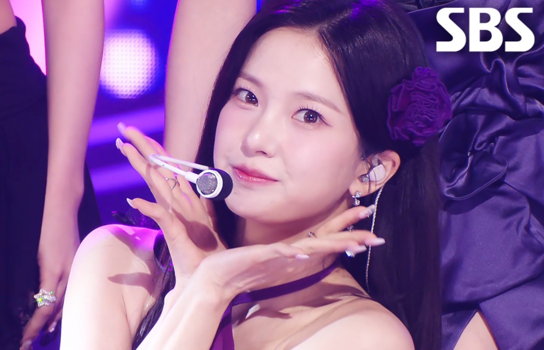 【Kep1er】240616 New Song “Shooting Star” Promotional Stage! - BiliBili