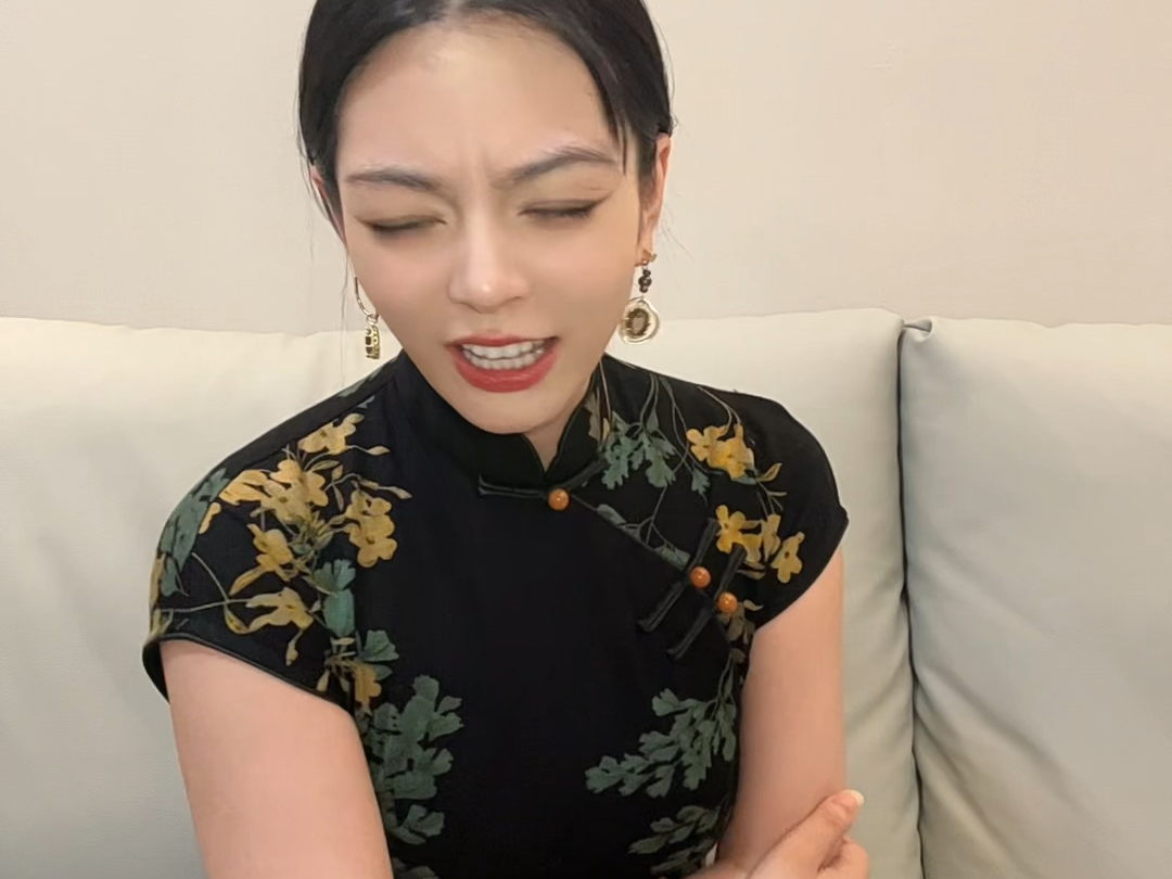 Parents After the Gaokao Scores Are Released - BiliBili