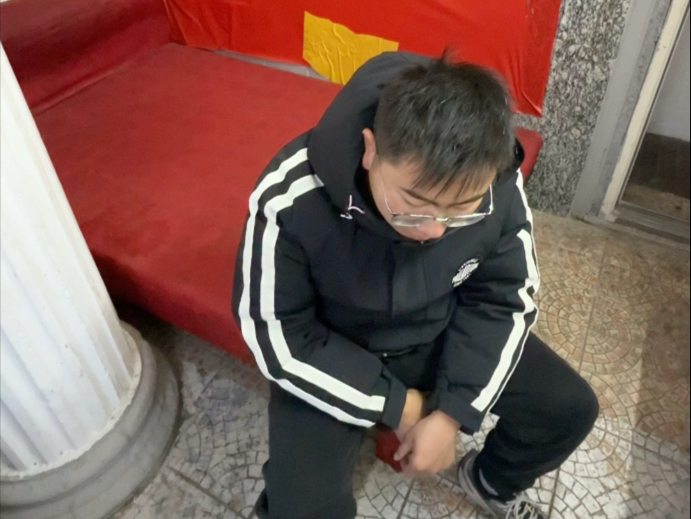 Amazing: A House Where You Can Pole Dance at Home! - BiliBili