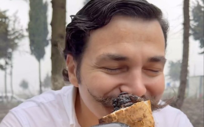 Josiah’s Liver Cake - BiliBili