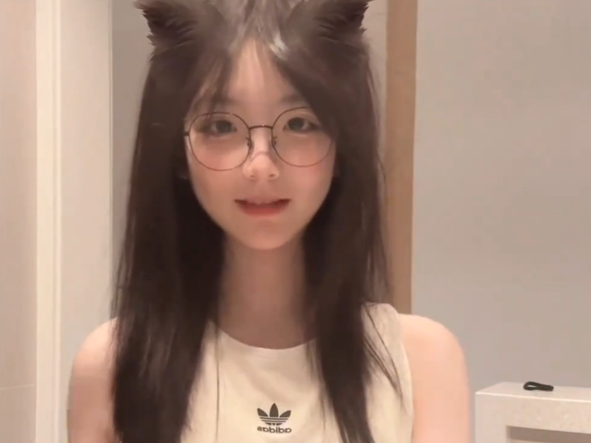 Lagi-lagi akhir pekan, yey~ - Bstation