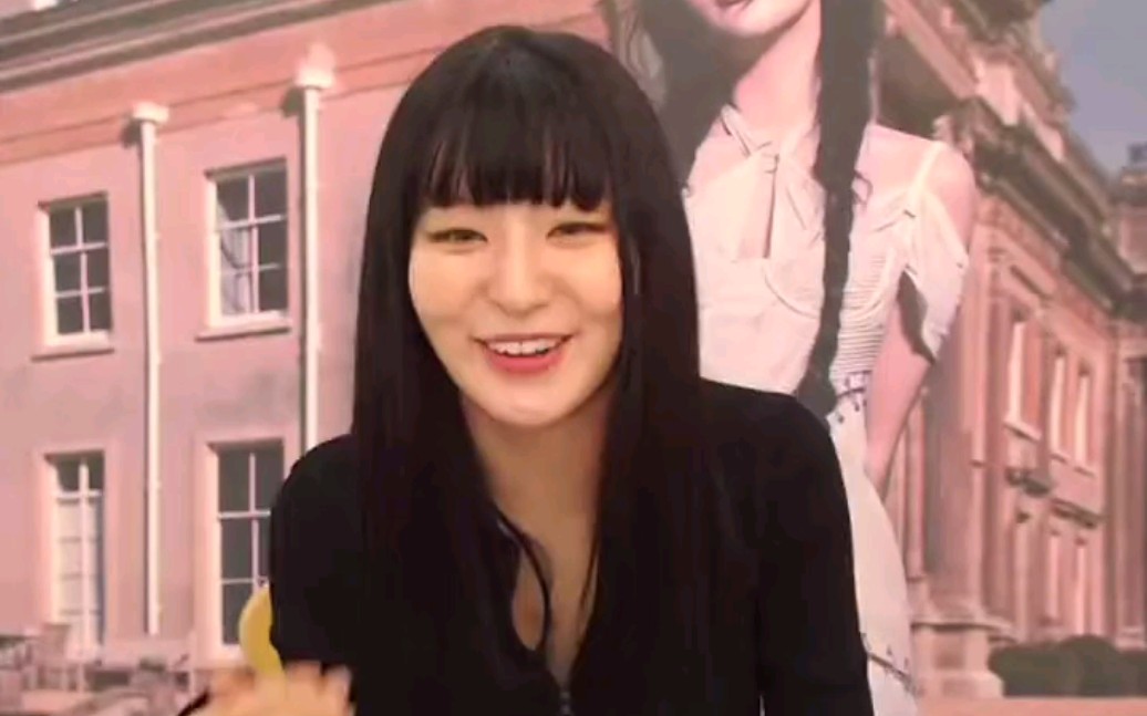 The “I kiss your sister” version of Red Velvet has arrived! - BiliBili