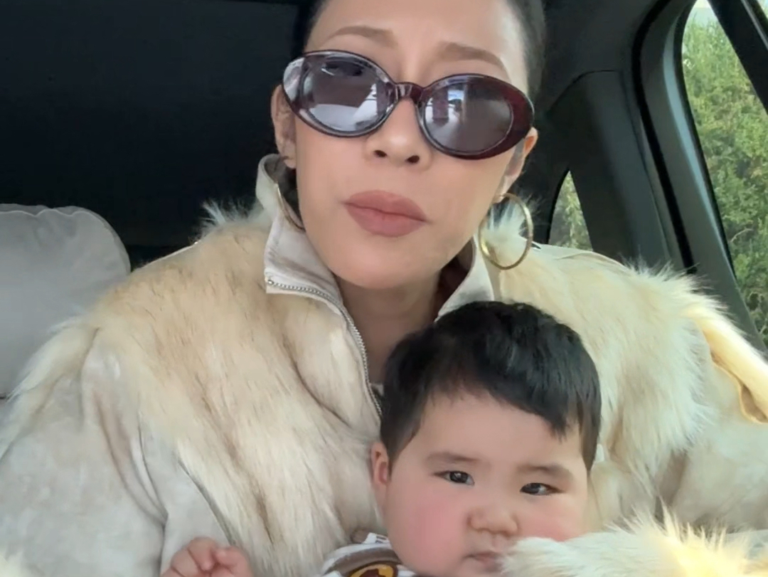 A mom who can rap takes her kid out… it’s like they’re not even on the ...