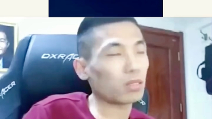 Xuxu Baobao Helps His Fans Tackle Relationship Problems - BiliBili