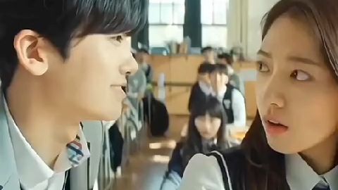 Two Toppers in one frame - BiliBili