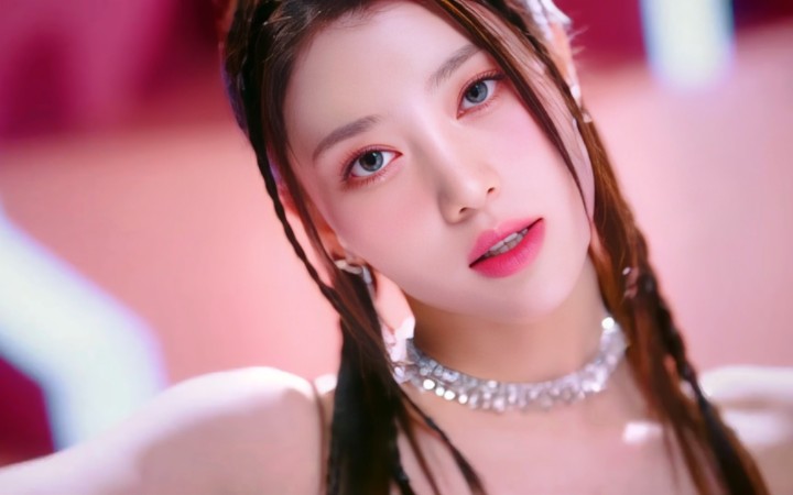 KEP1ER’s GIDDY: New Song Comeback – Main MV with Chinese Subtitles ...