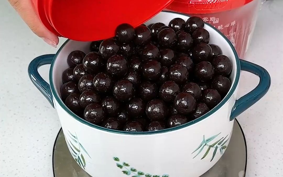 #Maltesers Unboxing in One Take: Did It Actually Backfire? #Essential ...