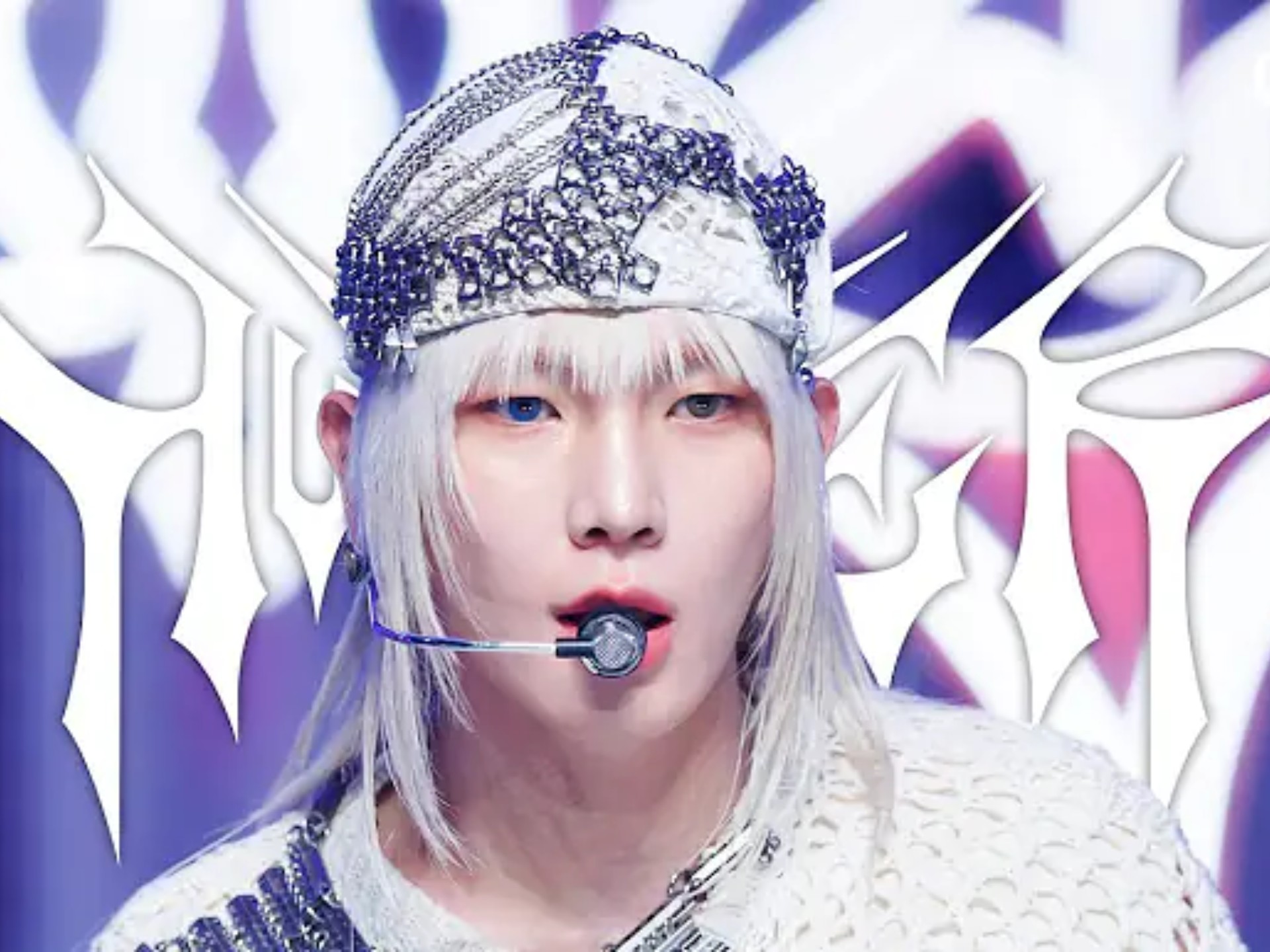 Key Kim Ki-bum “HUNTER” 250814 First Stage on Music Show - BiliBili