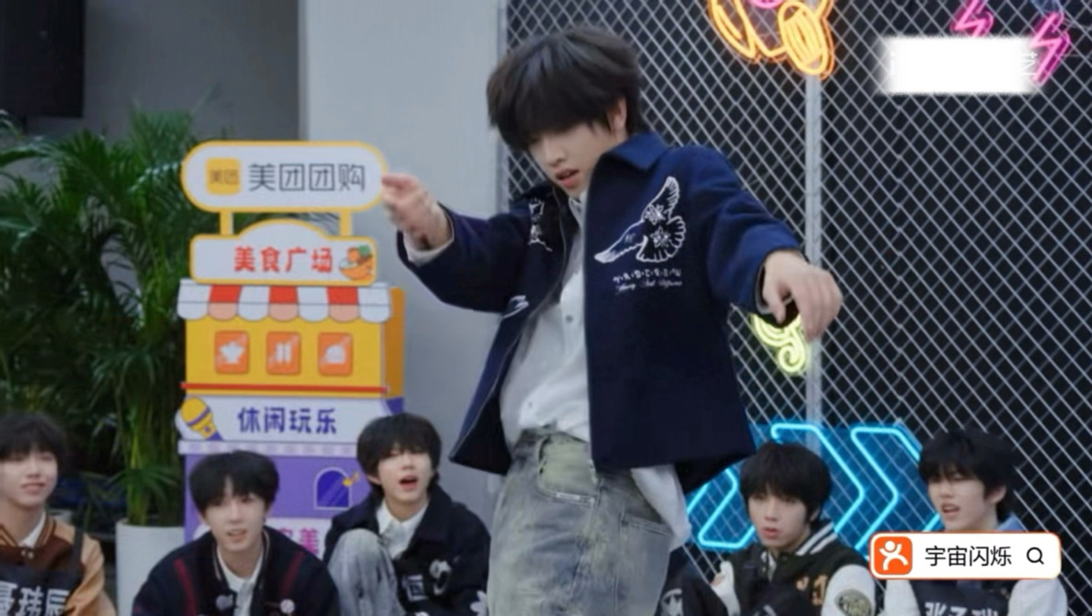 Zhang Guiyuan’s variety show debut: Her dance skills are insane—so ...