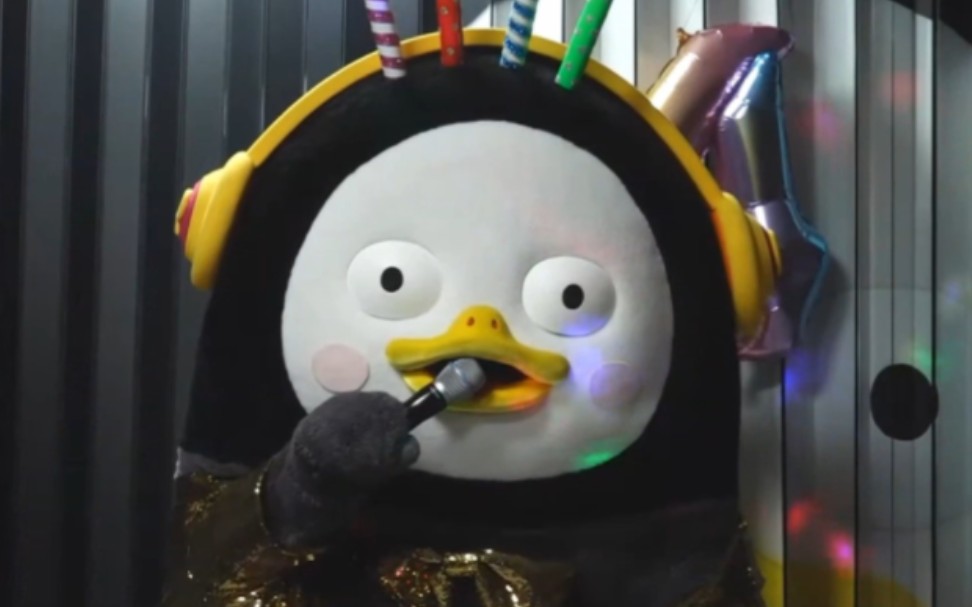 4th debut anniversary! Pengsoo's cover video of "NewJeans - Ditto" is ...