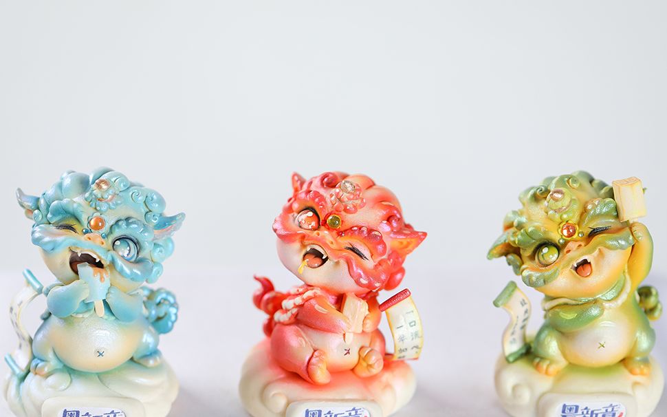 Edible Figurines | How Does a Traditional Chinese Lion Dance Transform ...