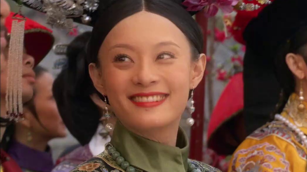 In Zhen Huan's dream, their lives are played on a loop - BiliBili