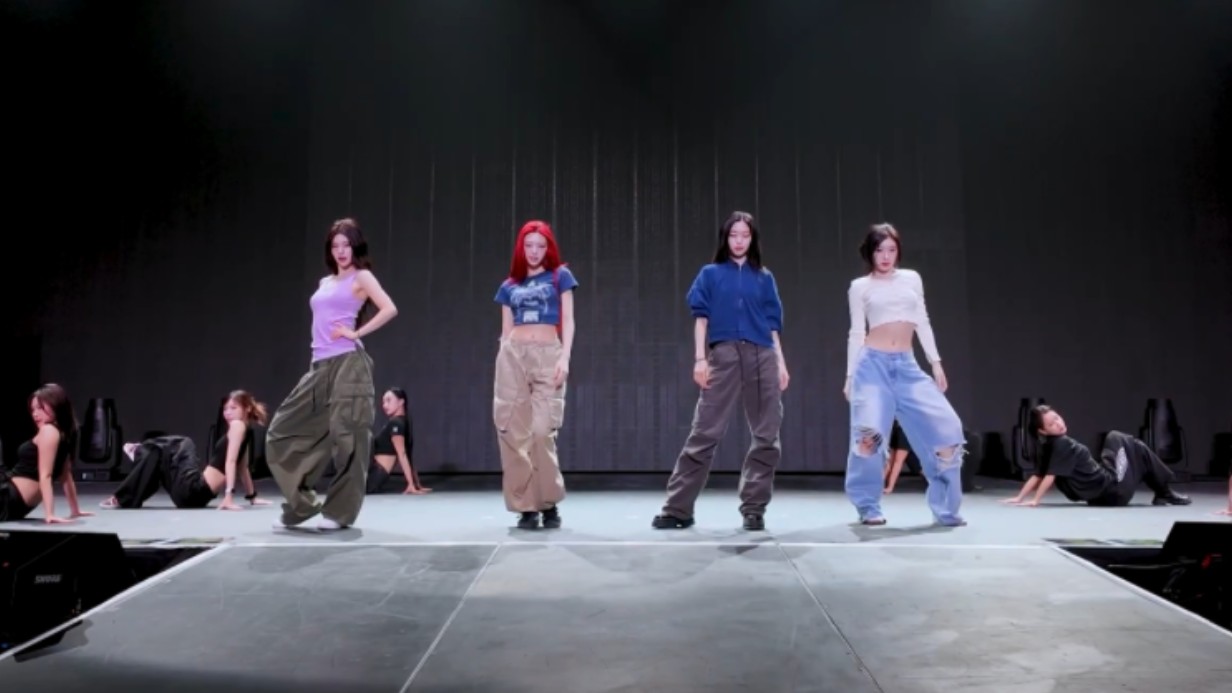 ITZY Dynamite straight shot released - BiliBili