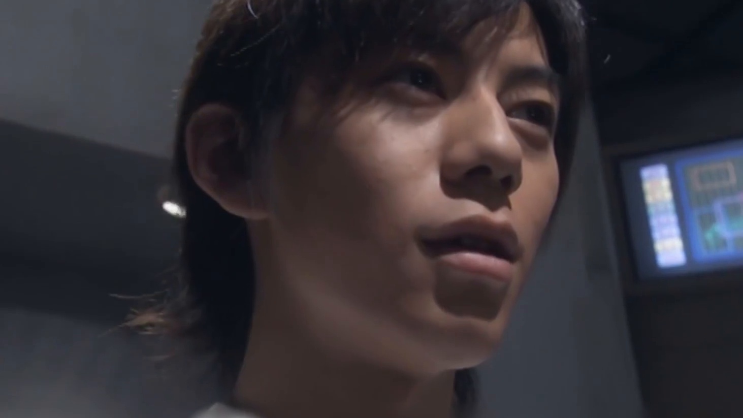 [Ultraman Nexus] Behind me are the lights of thousands of houses! Light is the power of bond ...