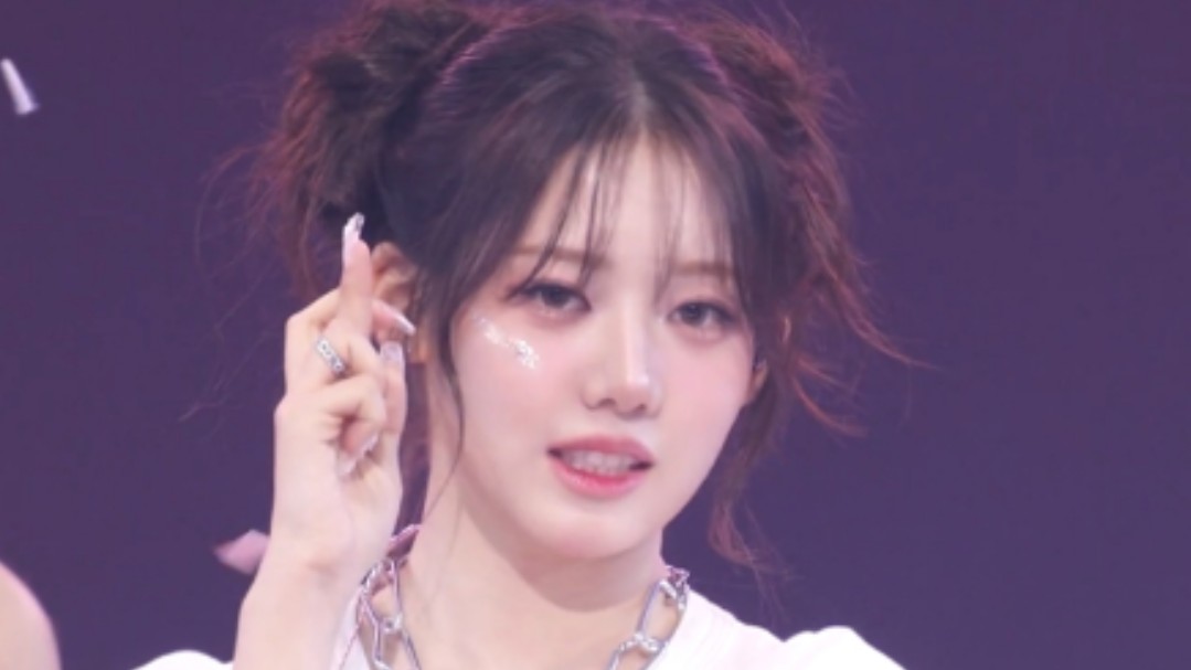 BABYMONSTER “DRIP” Music Show Stage | 241124 - BiliBili