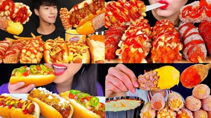 ASMR EATING CRISPY CORN DOGS & HOT DOGS WITH CHEESY TTEOKBOKKI - BiliBili