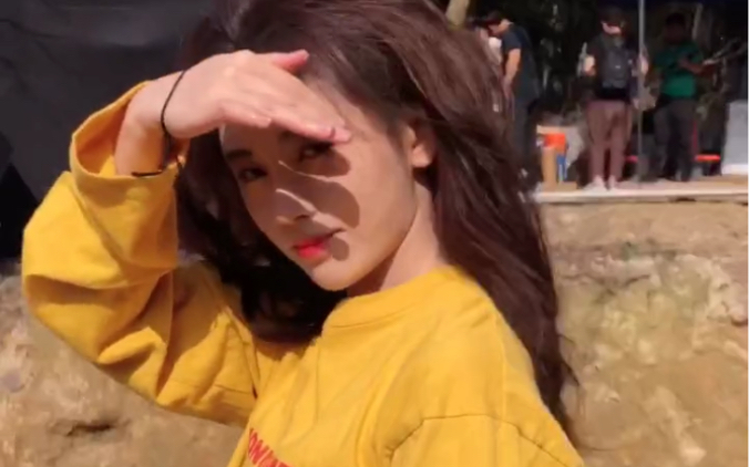 【Ju Jingyi】“Cloud Academy” has wrapped filming—looking forward to ...