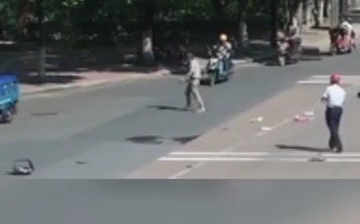 It’s so freaking hot—the guy got hit while riding his bike, broke six ...