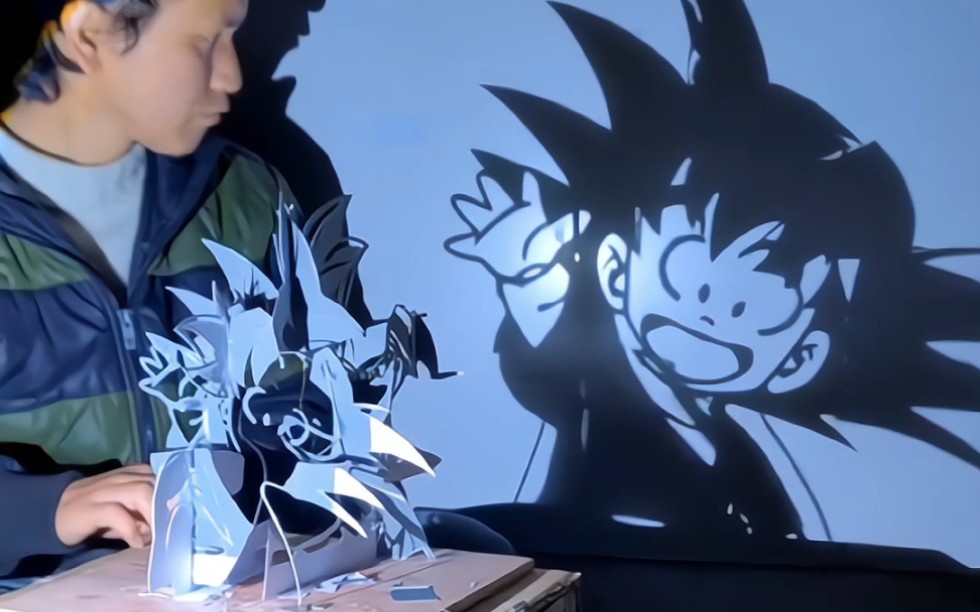 “The Meaning of Combining Light, Shadow, and Anime” - BiliBili