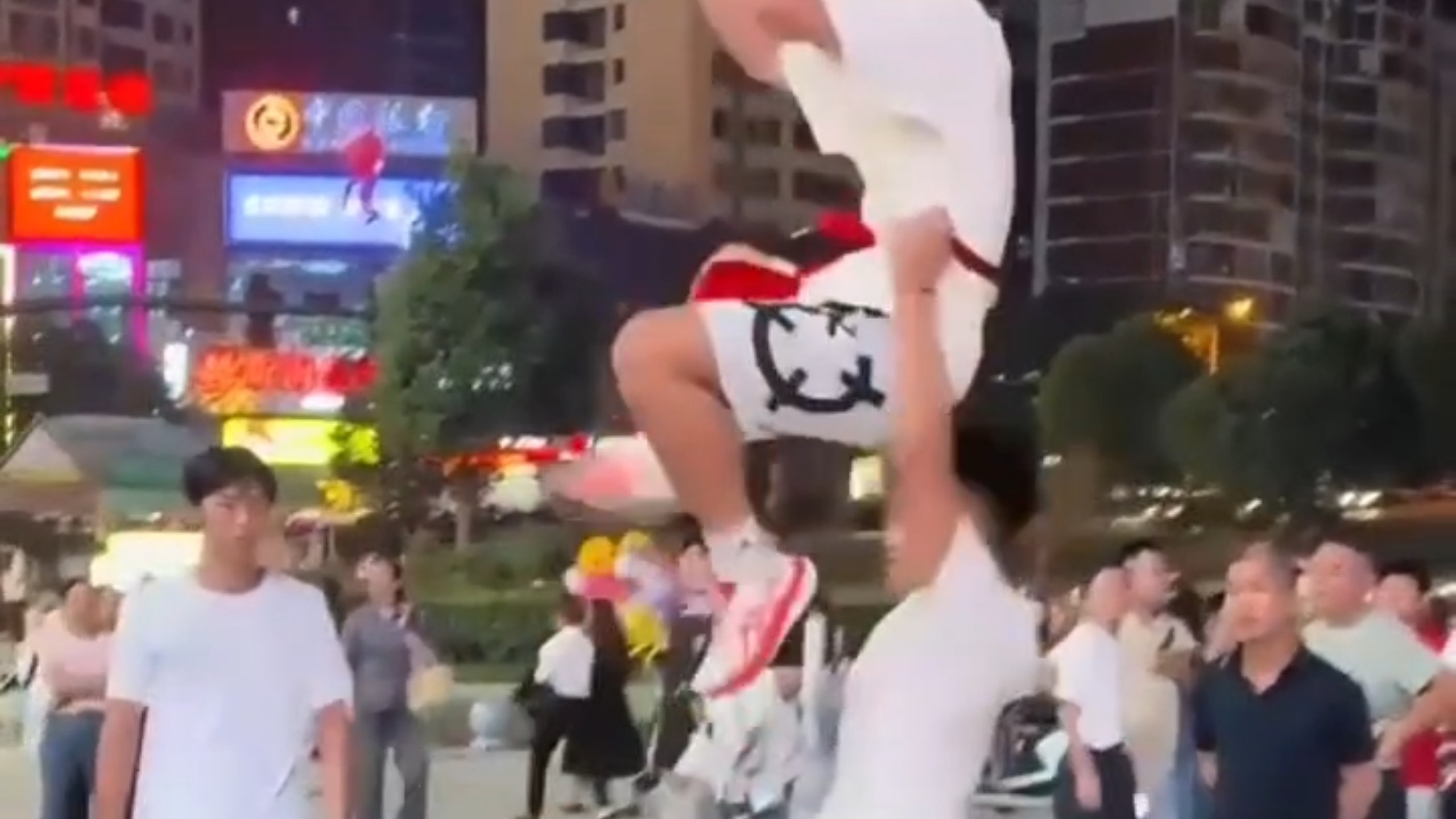 Man practices lion dance moves with his partner, but the lion’s tail ...